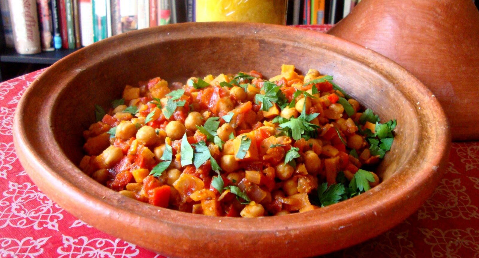 Moroccan Chickpea Tagine with Preserved Lemons and Spices - Vida Food