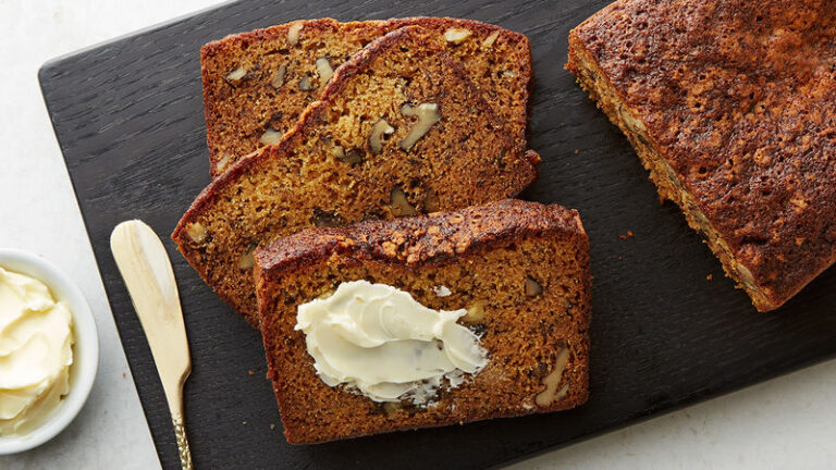 Banana Bread with Brown Sugar and Walnuts - Vida Food